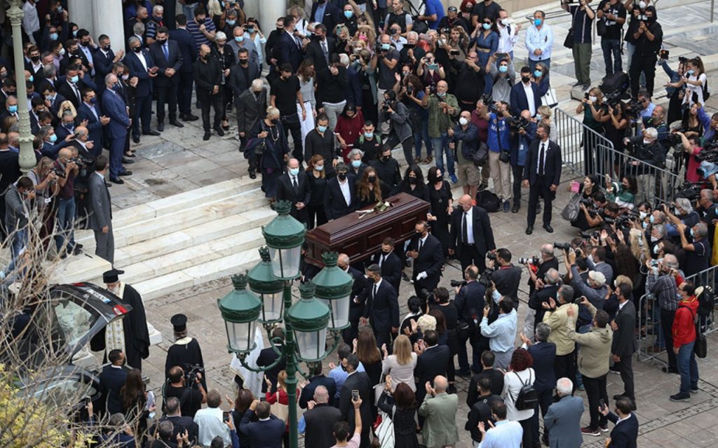 Η εκδημία του Μίκη Θεοδωράκη - Μίκης Θεοδωράκης Οδηγός