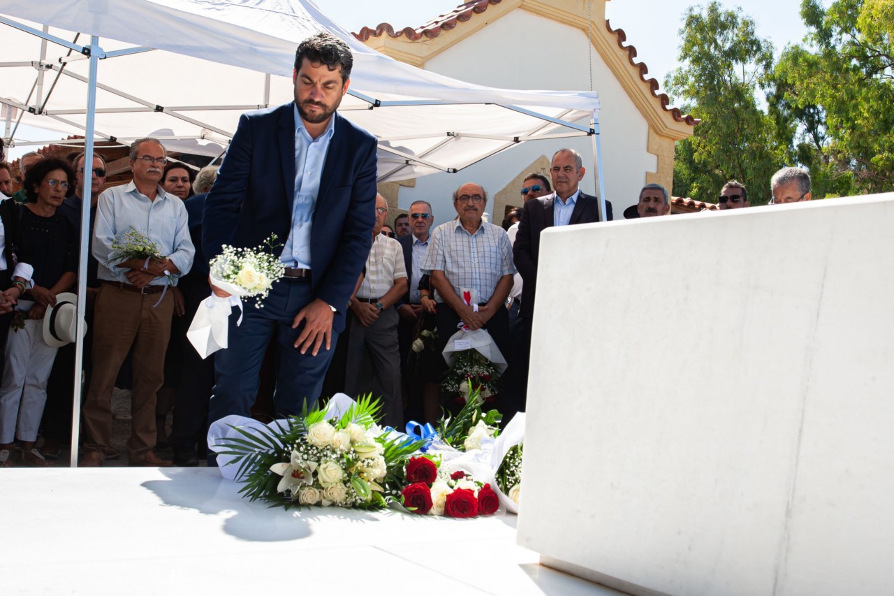 Το ετήσιο Μνημόσυνο του Μίκη Θεοδωράκη στα Χανιά - Μίκης Θεοδωράκης Οδηγός