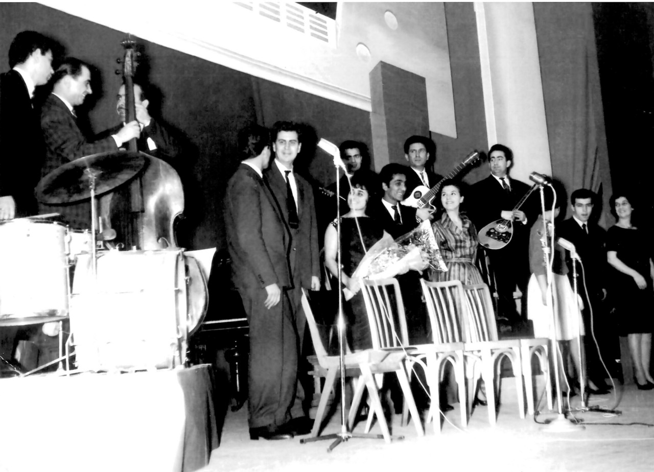 Βασίλης Κατσούλης: 1962, Δημοτικό Θέατρο Πειραιά, συναυλία του Μίκη ...